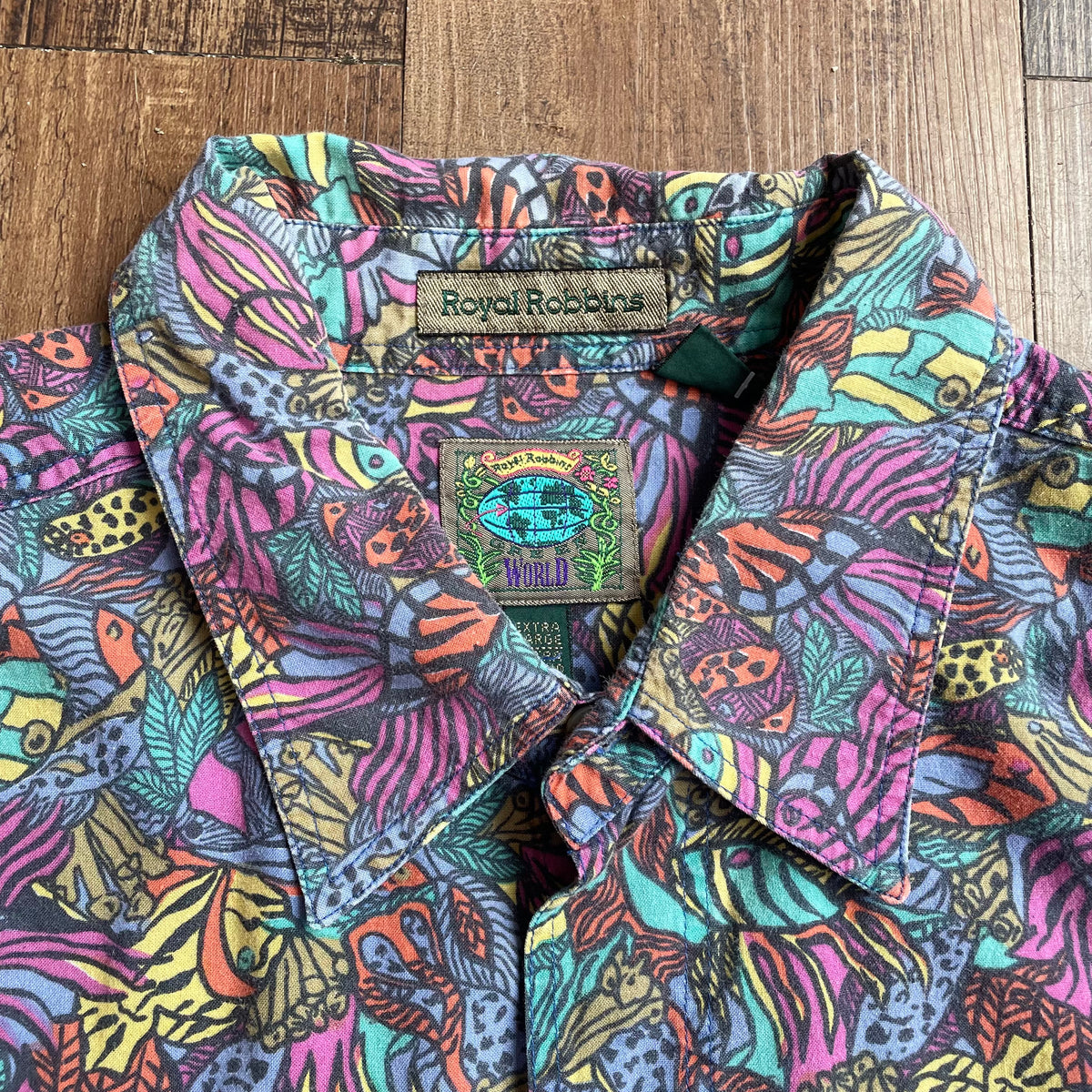 Vintage 90's Royal Robbins Abstract Fish Button Up Shirt – CobbleStore ...