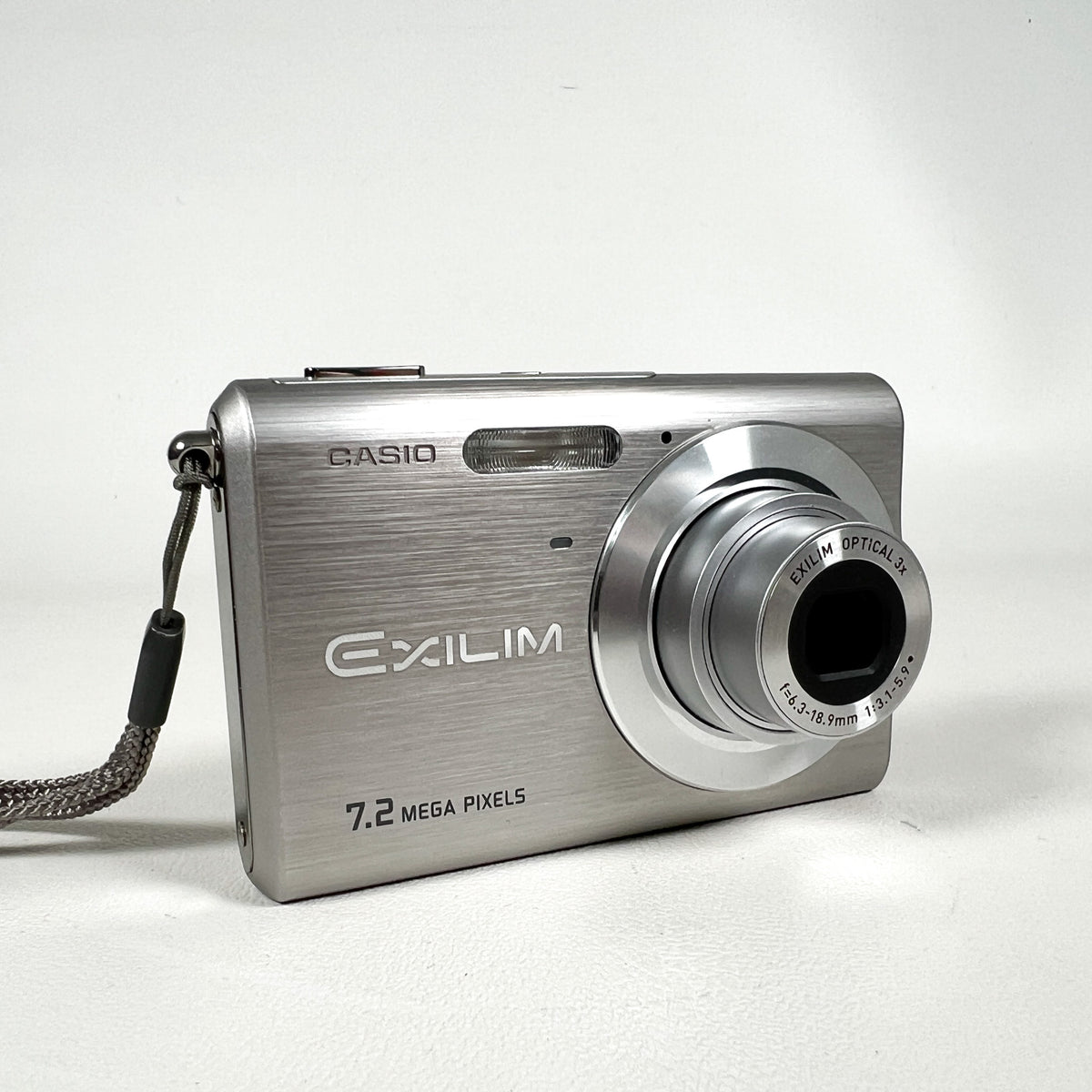 Modern 2006 Casio EX-Z70 Digital Camera – CobbleStore Vintage
