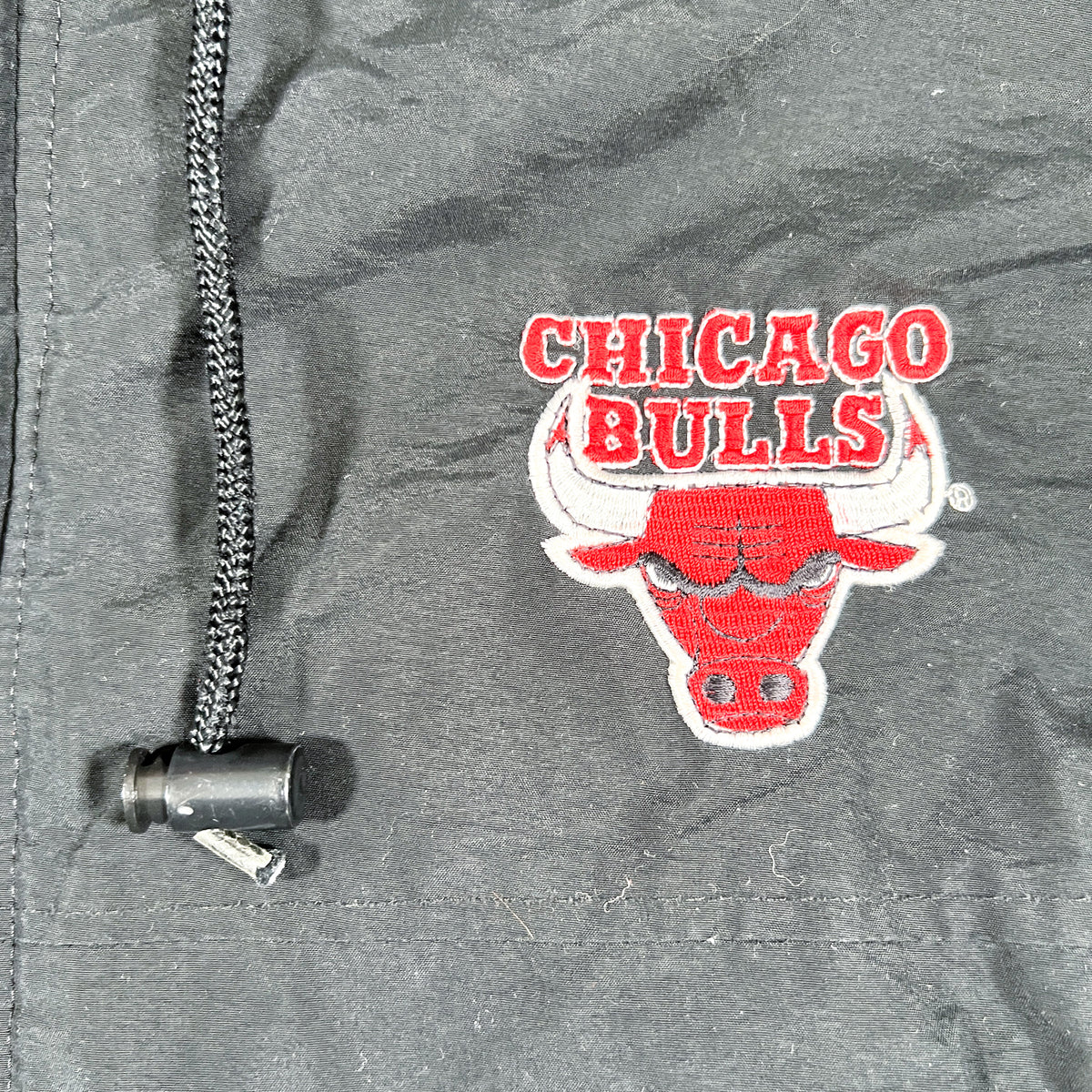 Vintage 90’s Chicago Bulls Starter Hooded Puffer NBA Team Logo Jacket ...