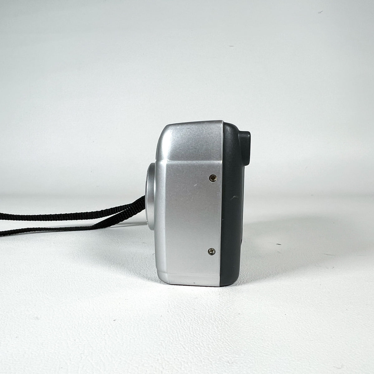 Vintage 2002 HP Photosmart 320 Digital Camera - Silver – CobbleStore ...