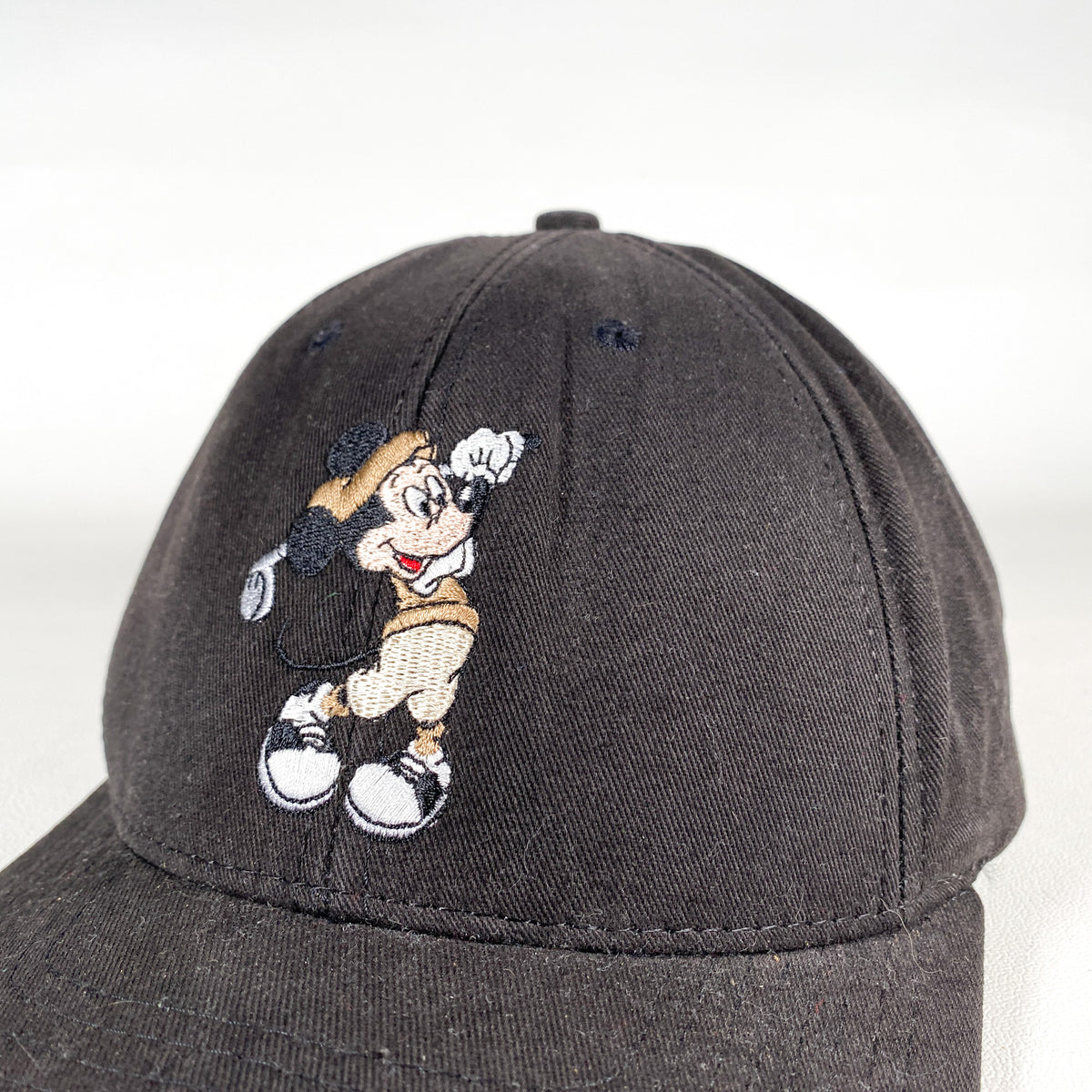 Vintage 90's Mickey Mouse Golf Hat – CobbleStore Vintage