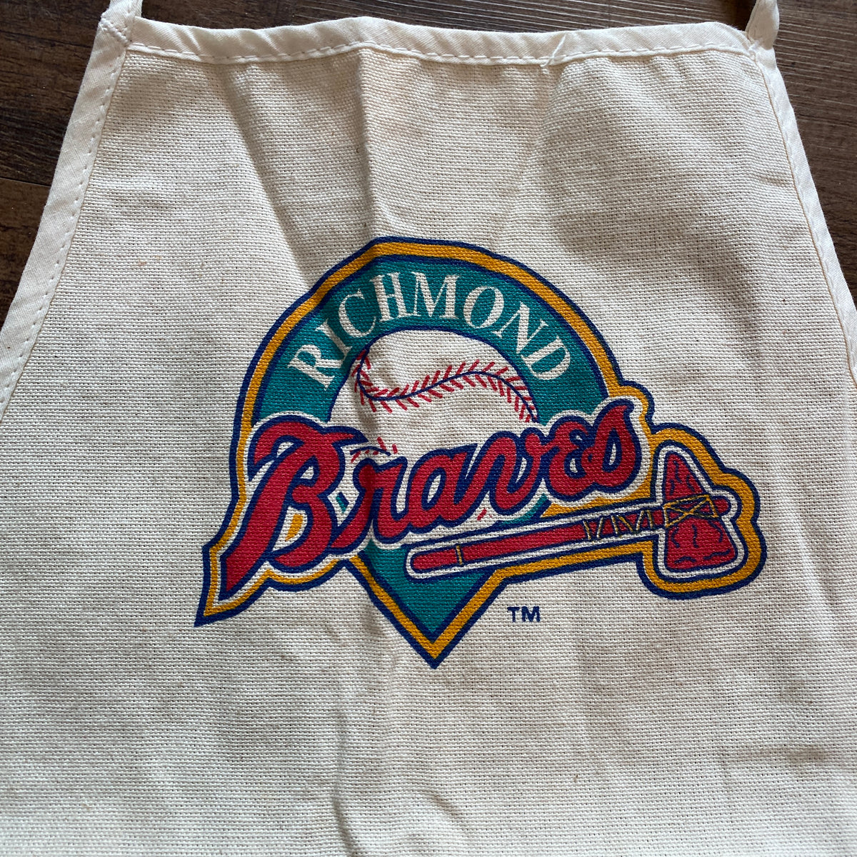 Vintage 90's Richmond Braves Kitchen Apron – CobbleStore Vintage