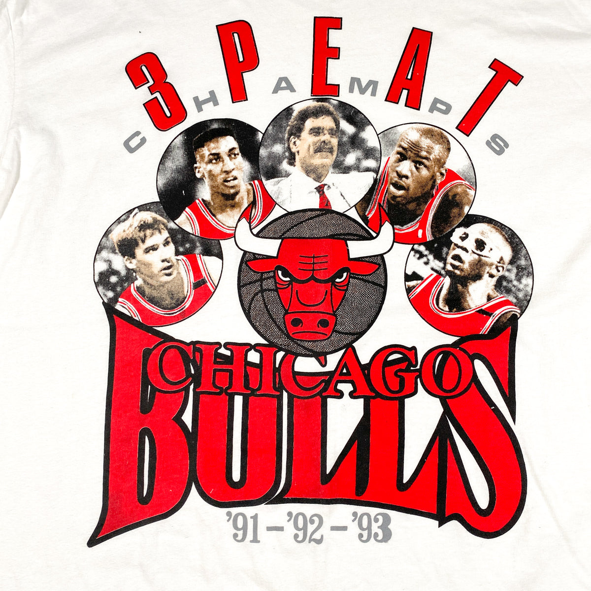 Vintage 90's Chicago Bulls 3-Peat Champs T-Shirt – CobbleStore Vintage